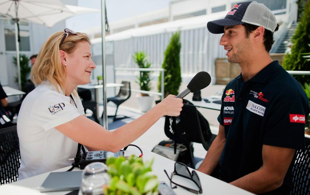 Van Drive to Survive bekende F1-commentator Jennie Gow kreeg beroerte ...