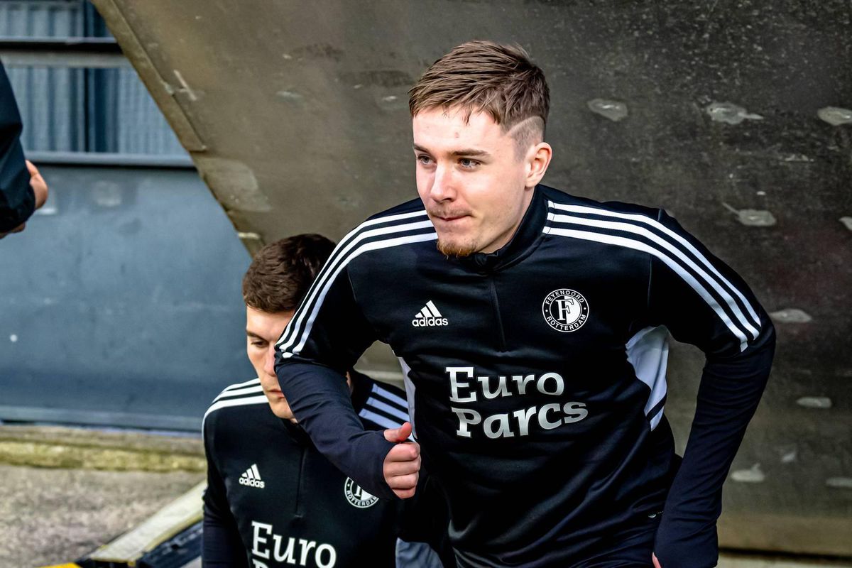 Slecht nieuws voor Feyenoord: Walemark rest van het seizoen niet meer ...