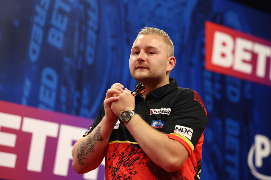 Dimitri van den Bergh met paniekaanval naar ziekenhuis: 'Mijn hartslag ...
