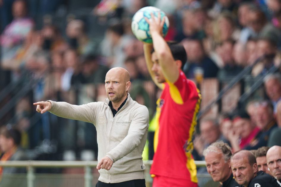 Dennis van der Ree blijft in tegenstelling tot FC Groningen wél actief ...