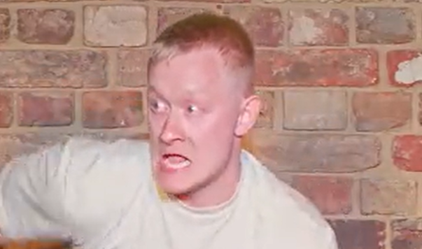 🎥 | Geniaal! Comedian Karl Porter gaat viral met perfecte imitatie van ...