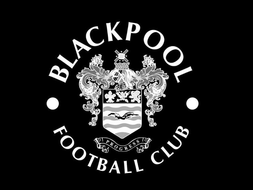 Blackpool-fan overleden na vechtpartij in kroeg met Burnley-fans ...