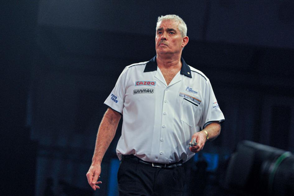 Oud-wereldkampioen Steve Beaton maakt reclame voor snoepjes met stof ...