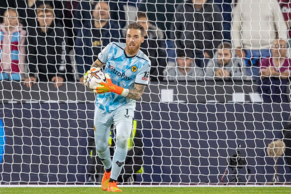 Wolverhampton Wanderers-goalie keept al paar maanden met gebroken pols ...