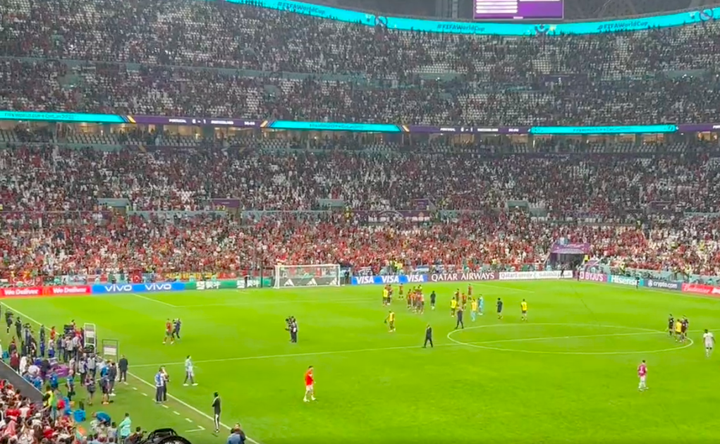 🎥 | Haast? Ronaldo skipt WK-feestje met fans en ploeggenoten en stormt ...