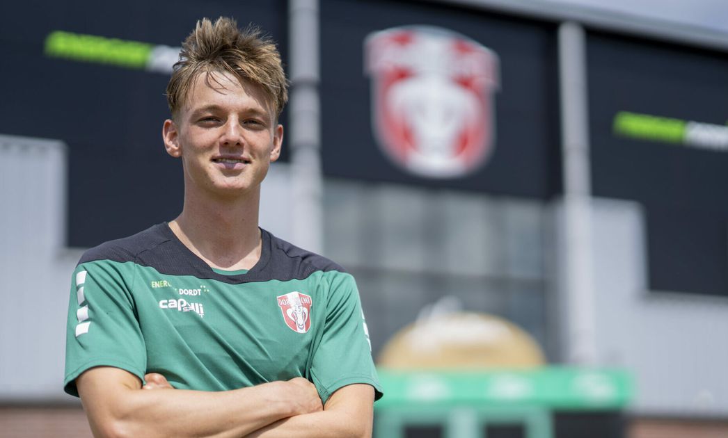 Ex-voetballer Guus Baars werd moslim na gesprek met Turkse kapper ...