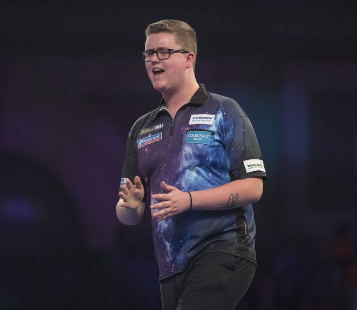 Ritchie Edhouse en Ted Evetts gooien 9-darters tijdens European Tour UK ...