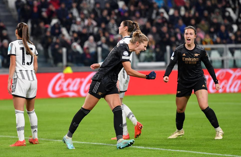 Vivianne Miedema helpt Arsenal aan punt in Champions League, ook Lineth ...