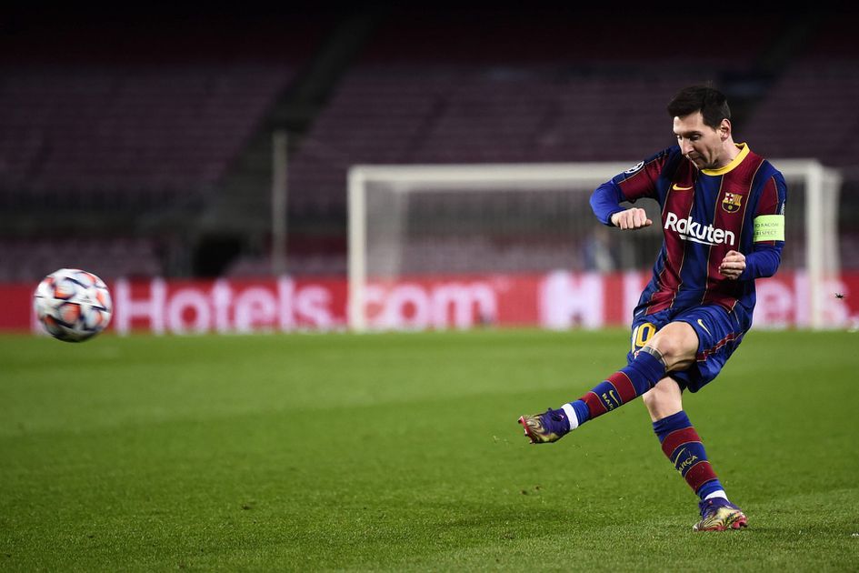 🎥 | Lionel Messi met heerlijke vrije trap in de kruising | Sportnieuws.nl