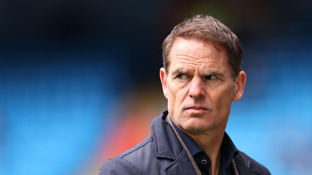 Voetbalicoon Frank de Boer (56) legt zwakte van Oranje bloot: 'Dat ...