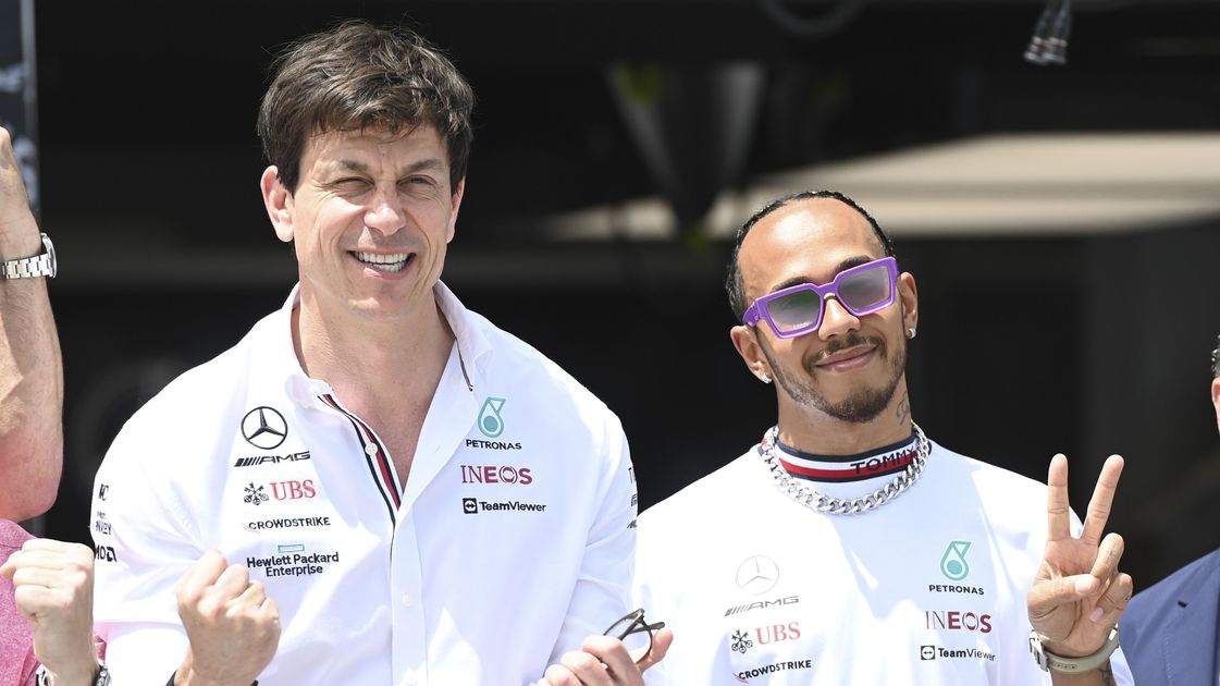 Toto Wolff begrijpt vertrek Lewis Hamilton naar Ferrari: 'Elke coureur ...