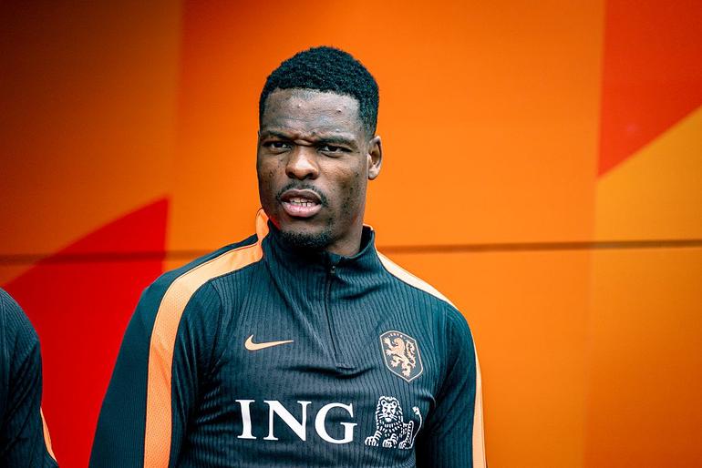 Ronald Koeman bevestigt medische keuring van Oranje-international ...