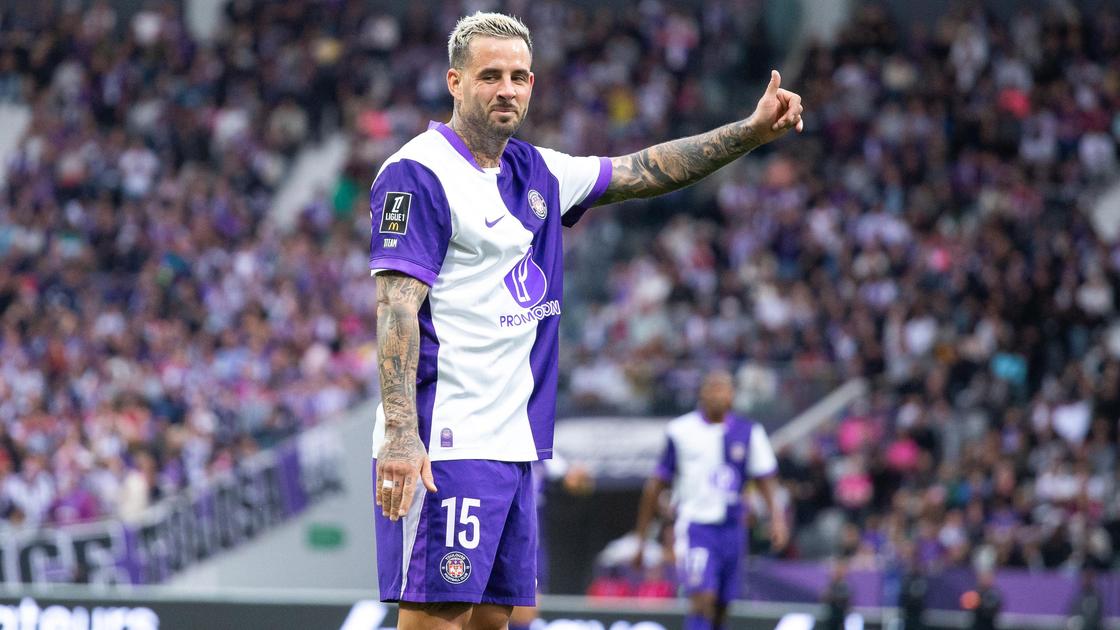 Bizarre voetbalrel in Frankrijk rond 'rascistisch gebaar': 'Ik bedoelde ...