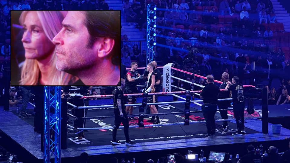 Wendy van Dijk kijkt geschrokken toe tijdens heftig gevecht van haar ...