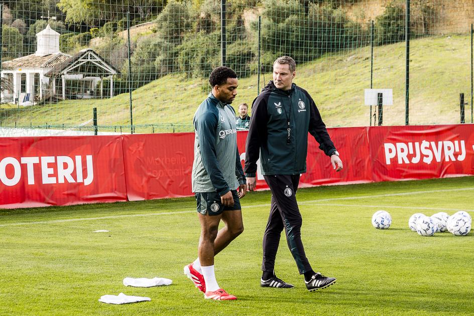 Slecht nieuws voor Feyenoord in gewonnen oefenduel: sterkhouder ...