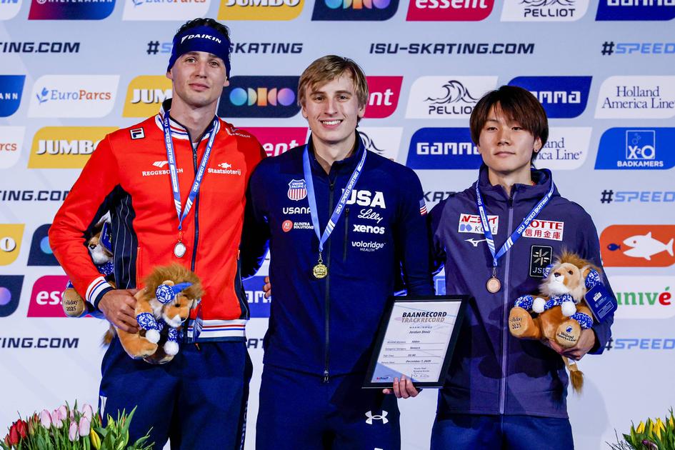 Verbazing bij trainer topschaatser Jordan Stolz over houding ...
