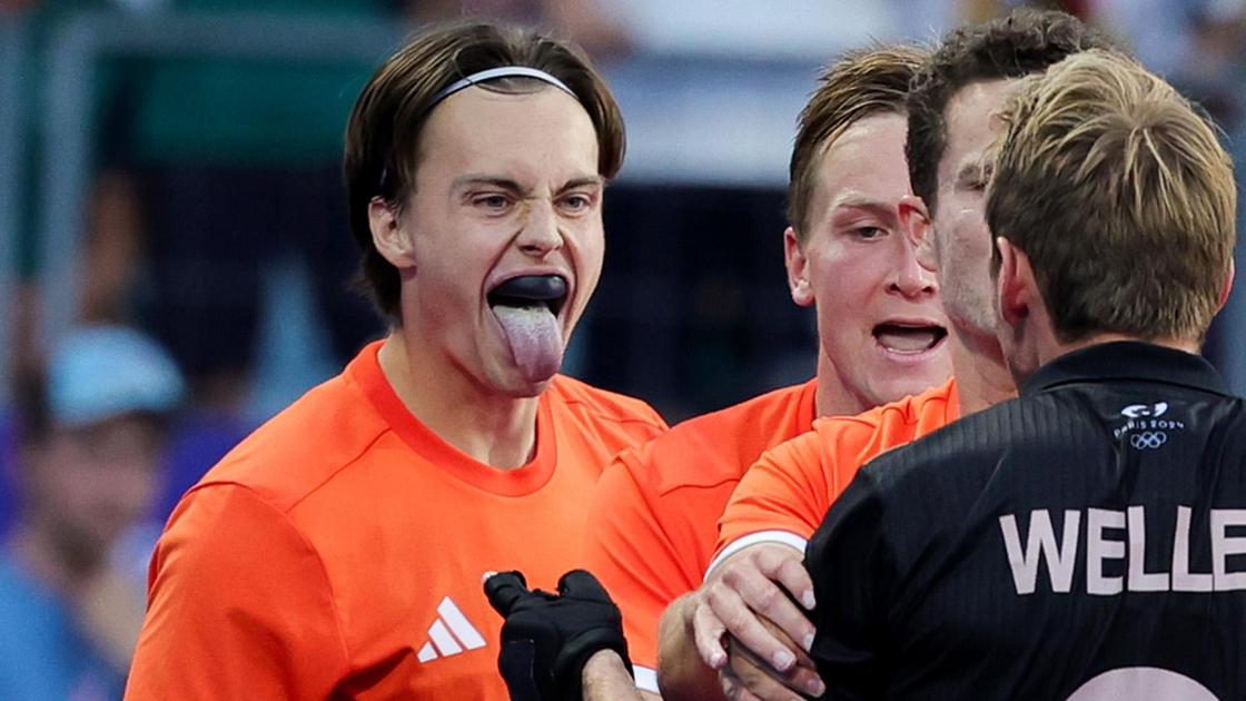 Gouden hockeyer Duco Telgenkamp en bondscoach bespreken het plagen van ...