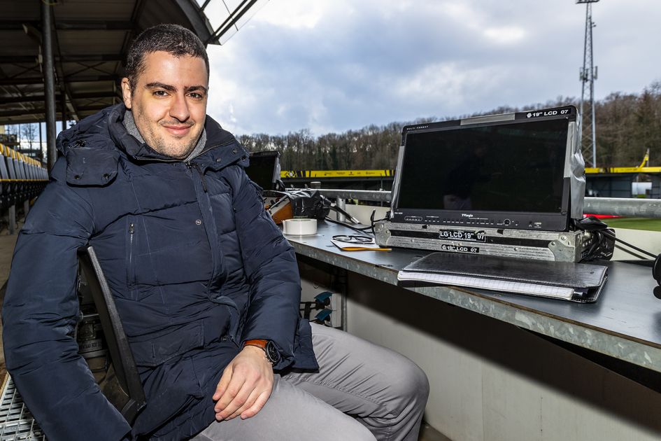 Dit is de commentator bij Nederland - Engeland in de halve finale van ...