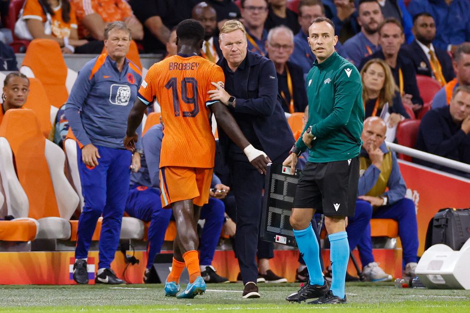 'Niet om mezelf gelijk te geven, maar...': Ronald Koeman klopt Brian ...
