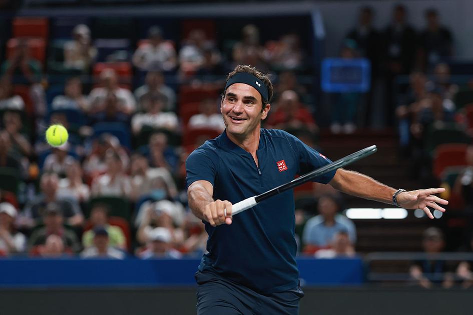 Tennislegende Roger Federer (44) maakt comeback met verrassende partner ...