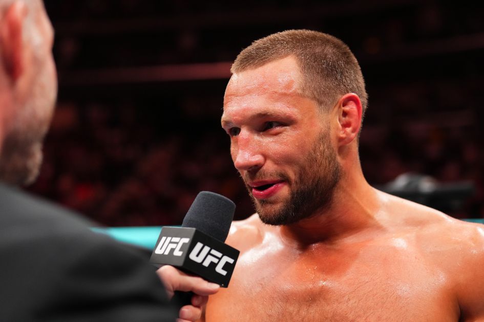 Nederlandse UFC-sensatie Reinier de Ridder vecht eerste hoofdpartij ...