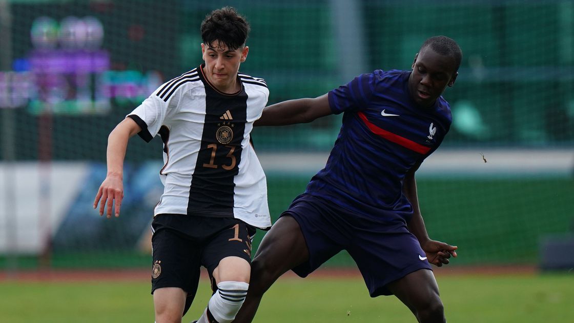 Frankrijk heeft zijn eigen Messi: zestienjarige Rayane Messi maakt ...