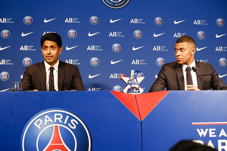 Getuigen zien knallende ruzie PSG-baas en Kylian Mbappé: 'Waarom heb je ...