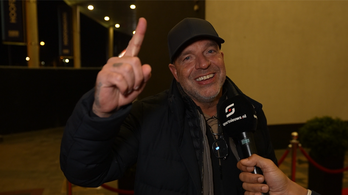 Markante ex-voetballer Andy van der Meijde duikt met boodschap voor ...