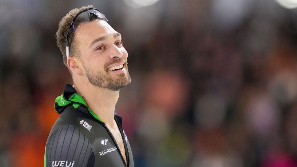 Topschaatser Kjeld Nuis lacht zich rot om collega: 'Dat jij dit durft ...