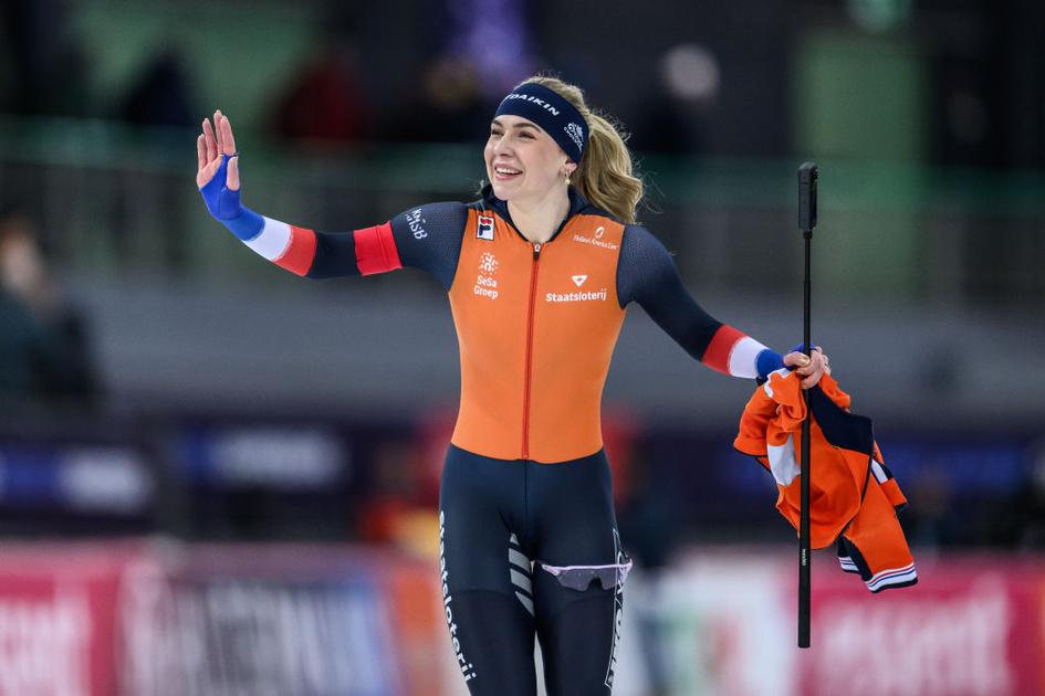 Emotionele Joy Beune 'kan wel janken' na derde wereldtitel: 'Op het ijs ...