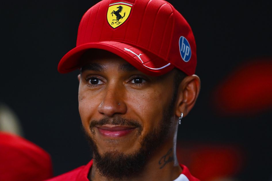 Gefrustreerde Lewis Hamilton kan zijn ogen niet geloven bij Ferrari: 'Het ging veel slechter dan ...