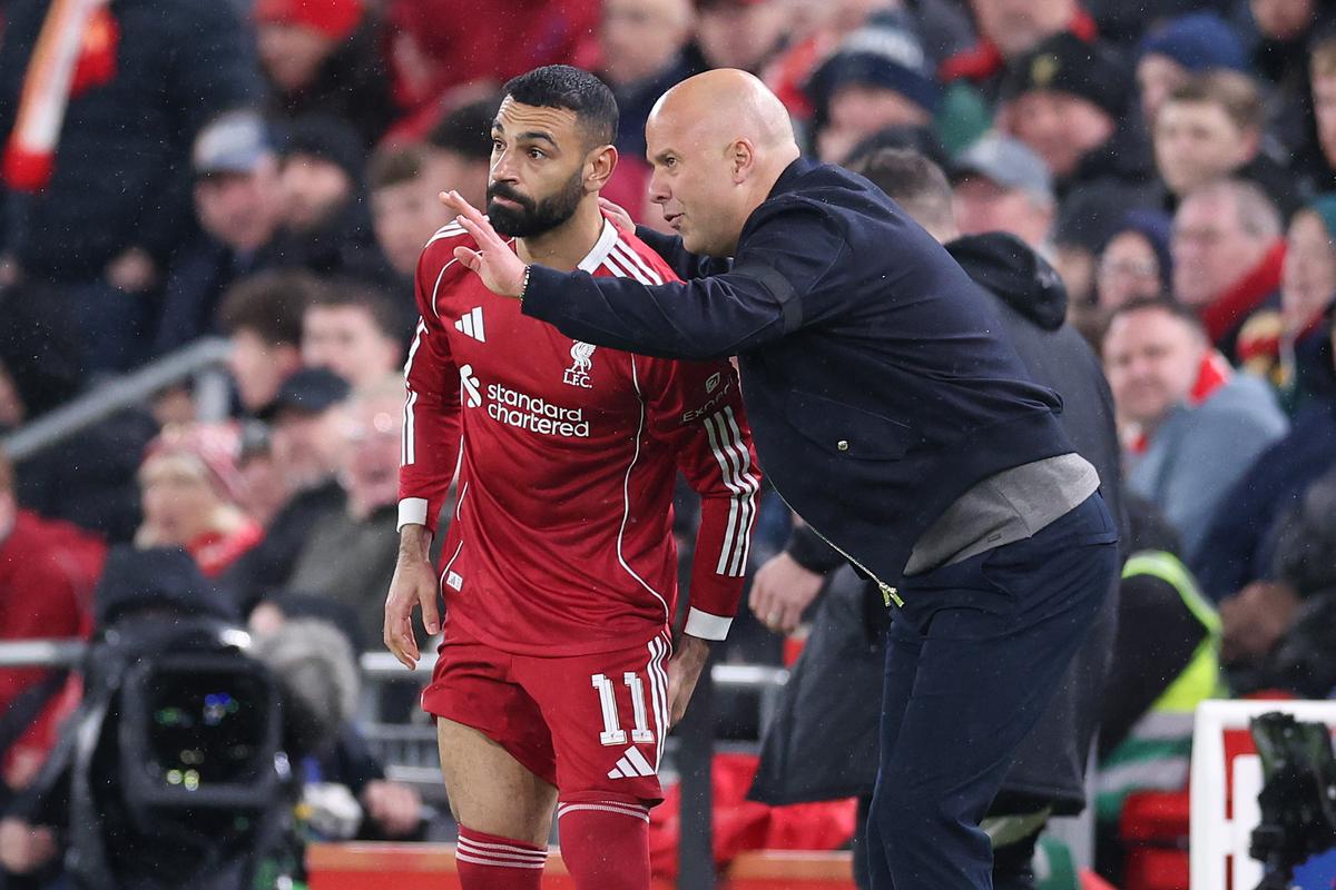 Afzwaaiende Mohamed Salah haalt hard uit naar Arne Slot: 'Dat is niet ...