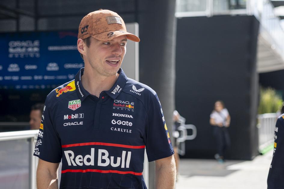 Max Verstappen deelt bij sprintkwalificatie in Austin eerste klapje uit ...