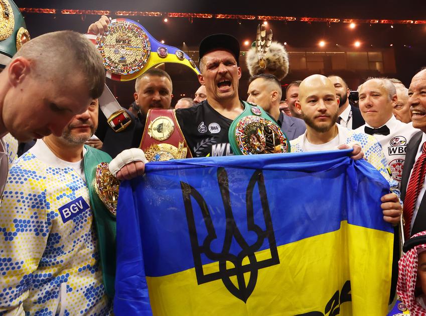Oleksandr Usyk is onbetwist wereldkampioen zwaargewicht na grandioos ...