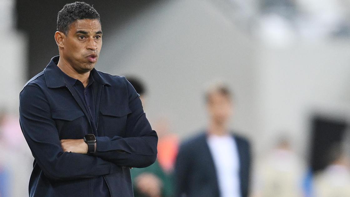 Ex-topprof ergert zich kapot aan bondscoach Michael Reiziger: 'Van Gaal ...