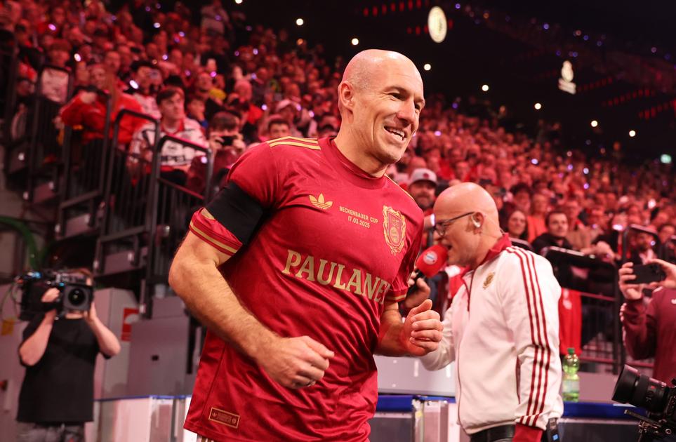 Voetbalicoon Arjen Robben (41) plots in het nieuws: Britse tabloid pakt ...