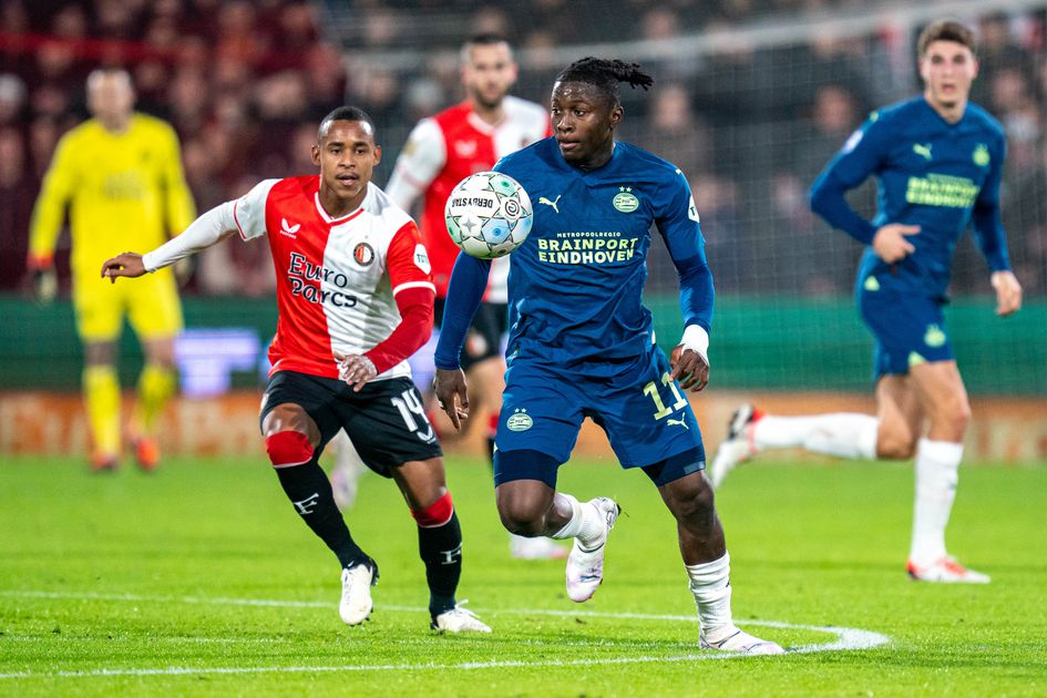 Onenigheid bij Rondo over kwaliteiten PSV: 'Ik vind daar Feyenoord bijvoorbeeld beter in ...