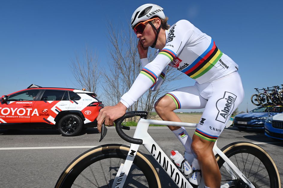 Mathieu van der Poel ontleedt tienjarige deal: 'Mogelijkheid om nog wat ...