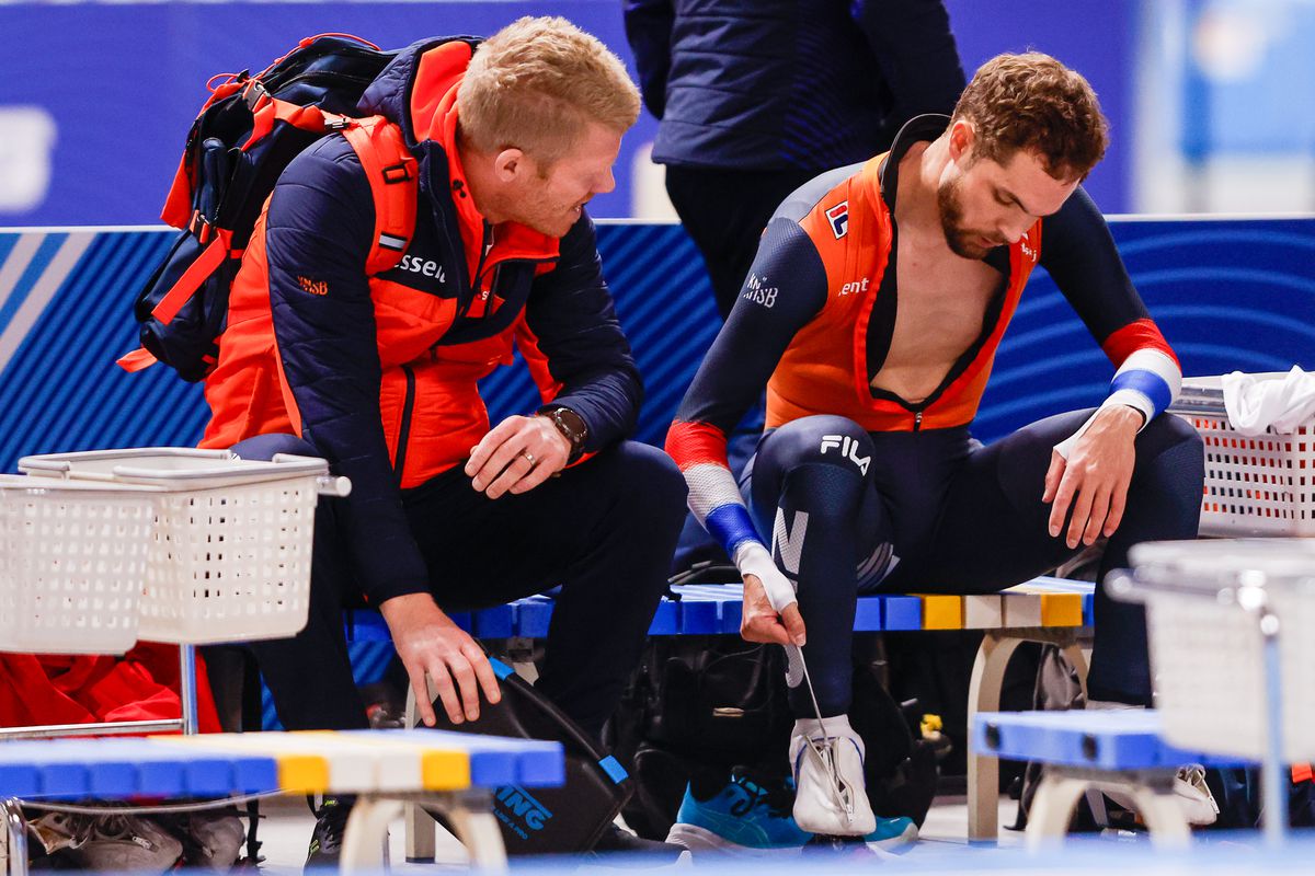 Schaatser Chris Huizinga spreekt zich uit over nieuwe druk: 'Ik was er een week ziek van ...