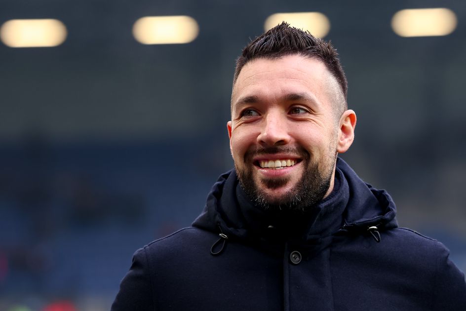 TV-gids: op deze zender kijk je naar RFS - Ajax in de Europa League ...