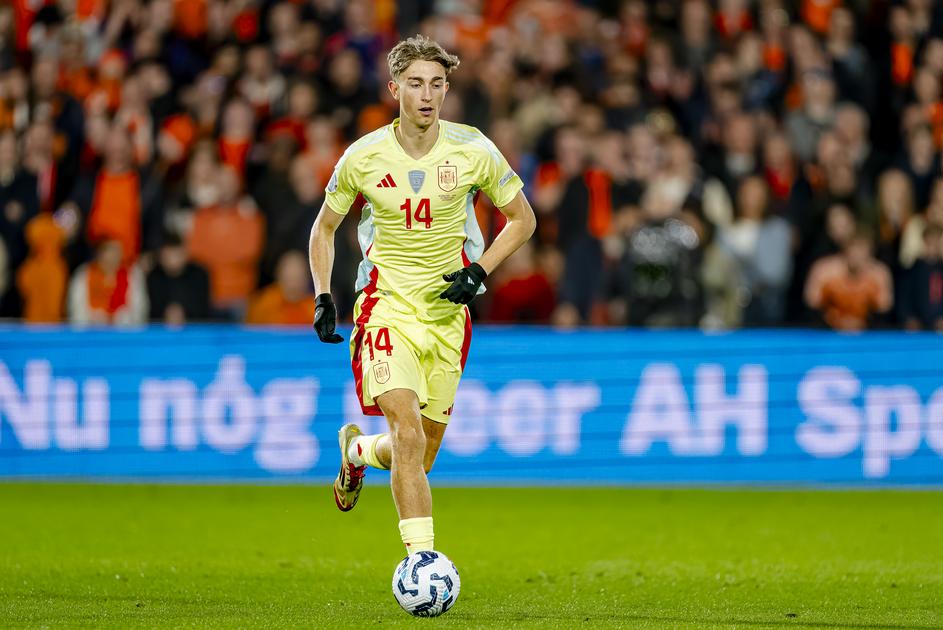 'Parel' Dean Huijsen maakt indruk in Spanje: 'De roof van de eeuw ...