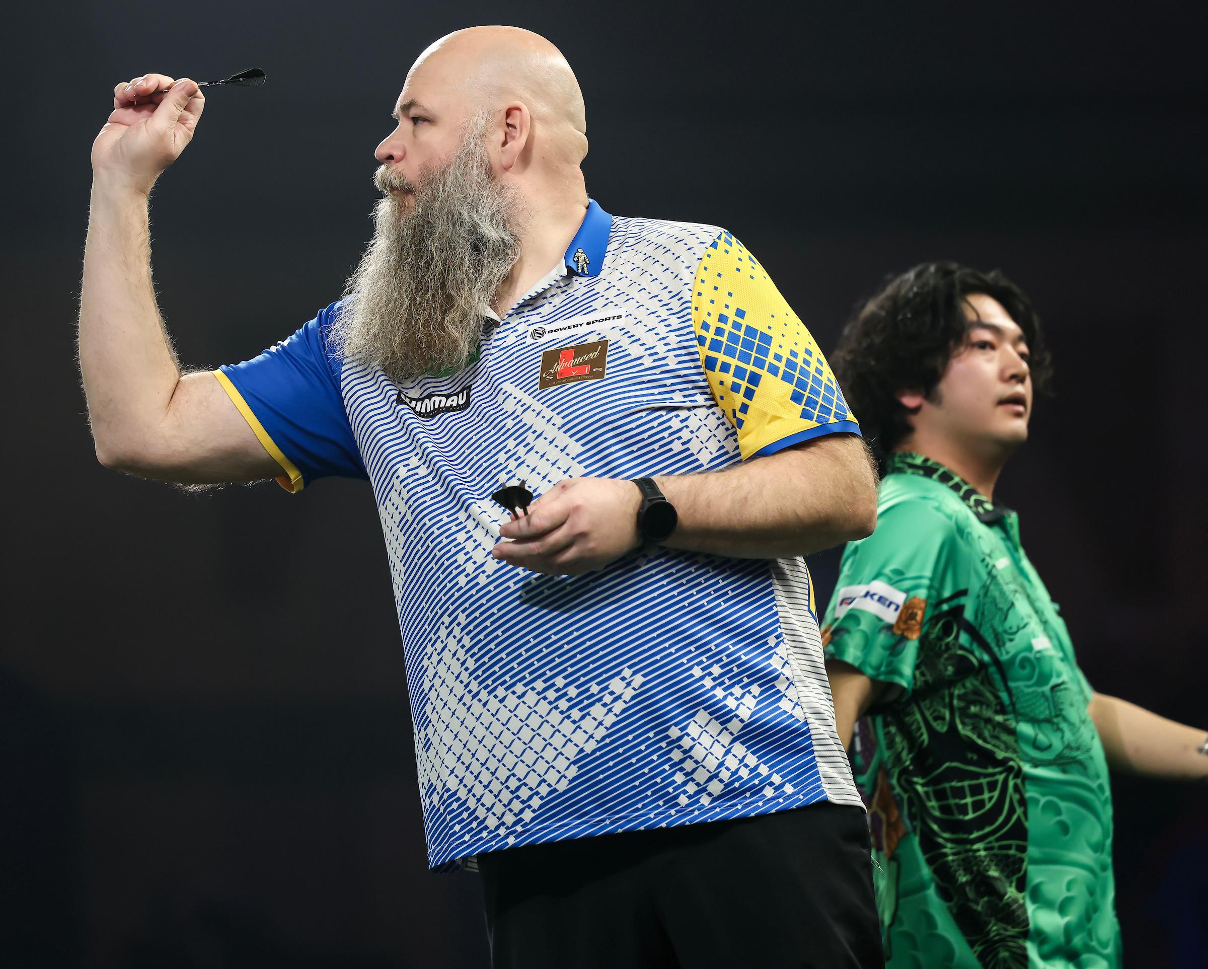 Stuntende darter (50) bezorgt hoofdsponsor van WK een vervelend ...