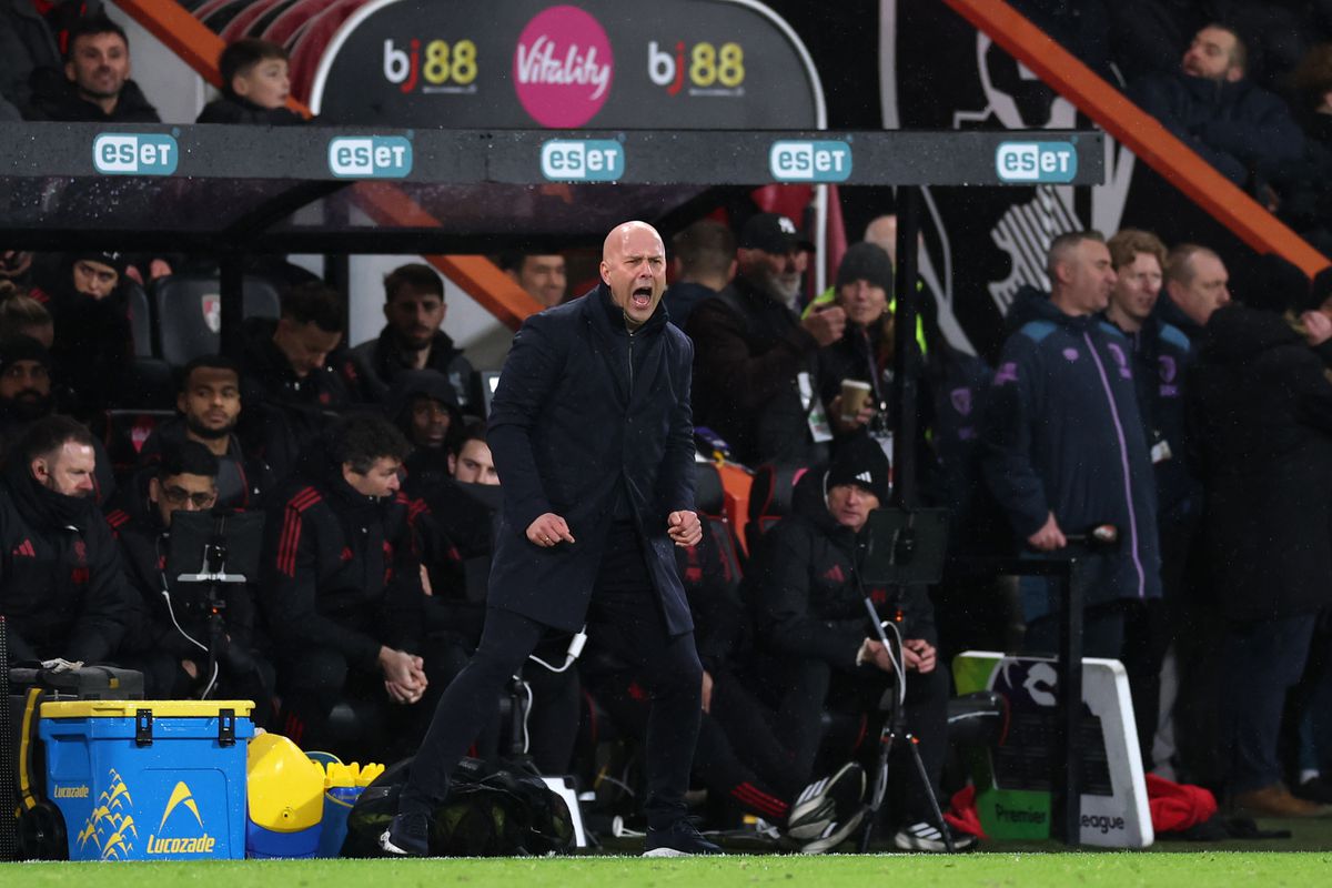 Arne Slot werkt zich verder in de nesten bij Liverpool | Sportnieuws.nl