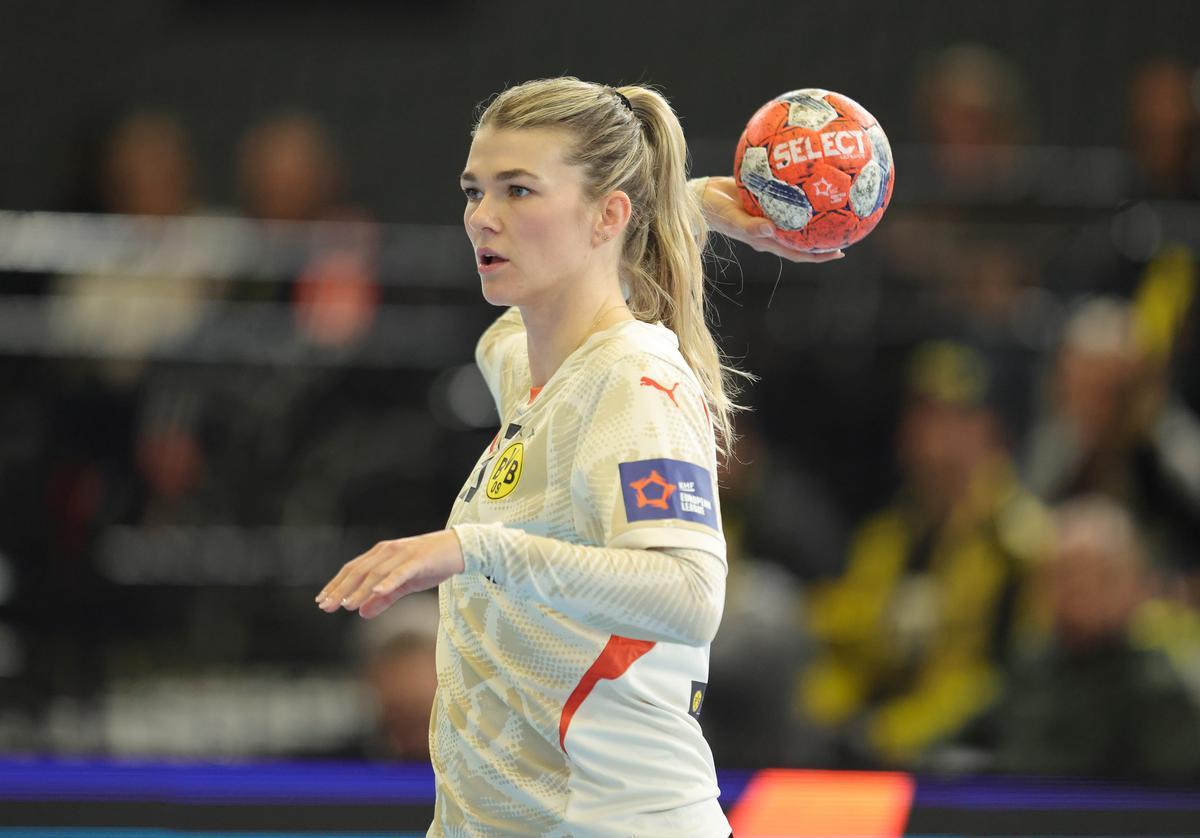 Ex-tophandbalster Tess Lieder openhartig over nieuw hoofdstuk: 'Dat gun ...