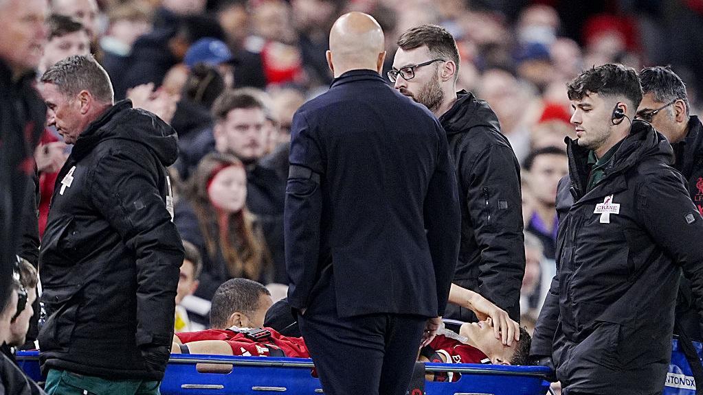 Liverpool-trainer Arne Slot incasseert zware klap: 'Dan doet het meer ...