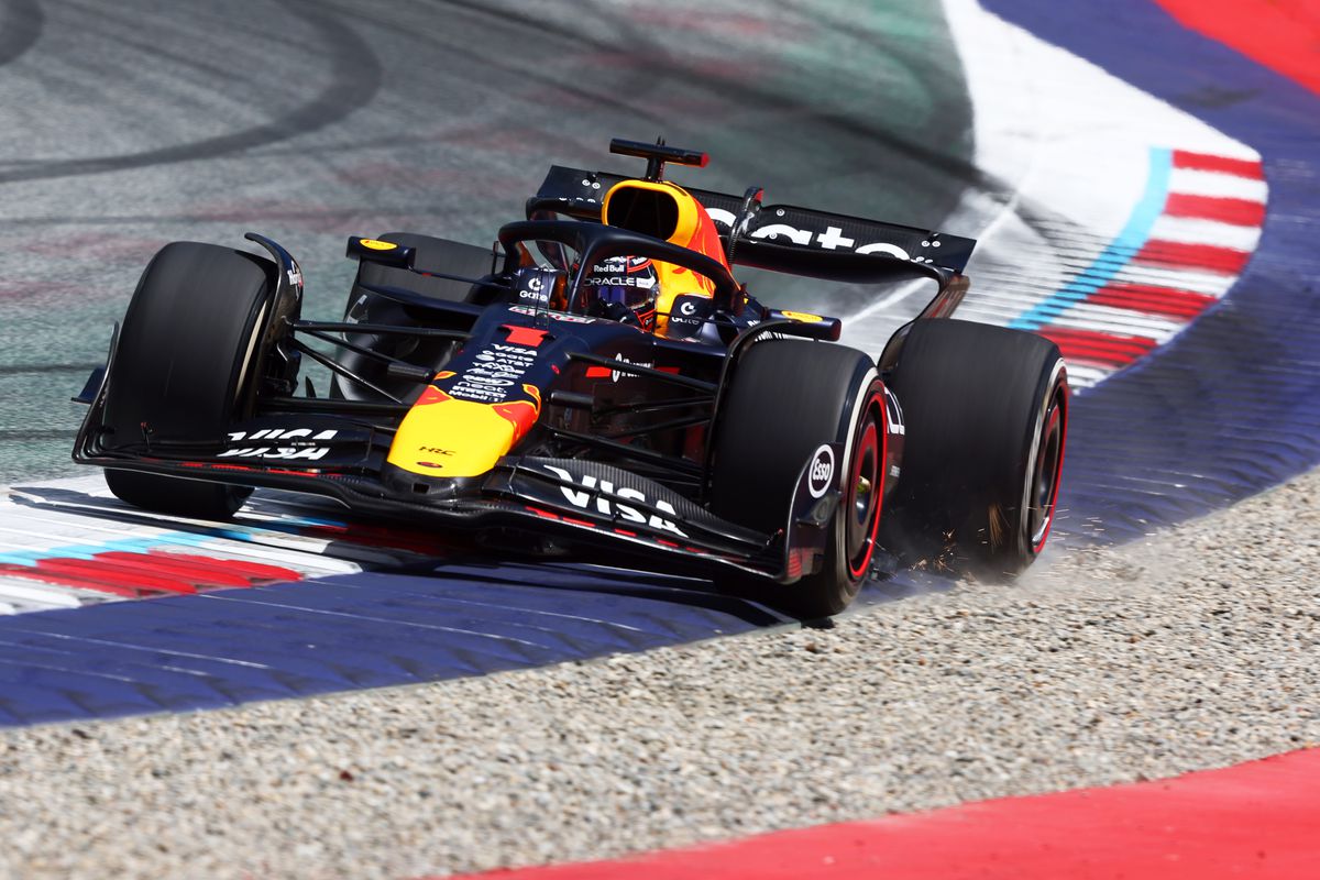 Max Verstappen verrast met geniaal optreden op Silverstone en zet ...